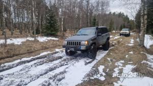 Grey Jeep Grand Cherokee 1997 in Tallinn, with an engine capacity of 5.20 L and mileage of 298 thousand km for 4999 €, photo  on AUTOMOTO.COM.LV
