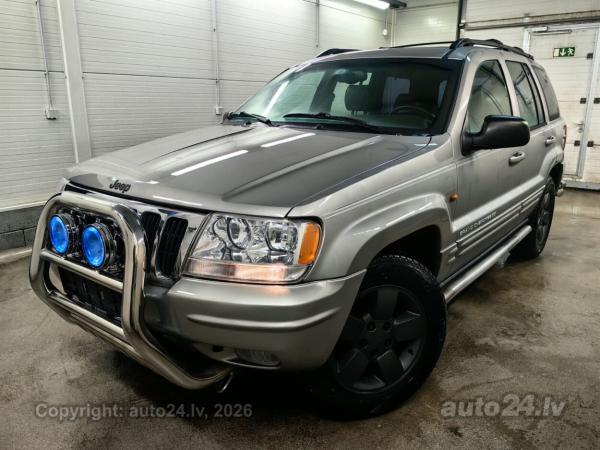 Grey Jeep Grand Cherokee 1999 in Viljandi, with an engine capacity of 4.00 L and mileage of 220 thousand km for 6390 €, photo 1 on AUTOMOTO.COM.LV