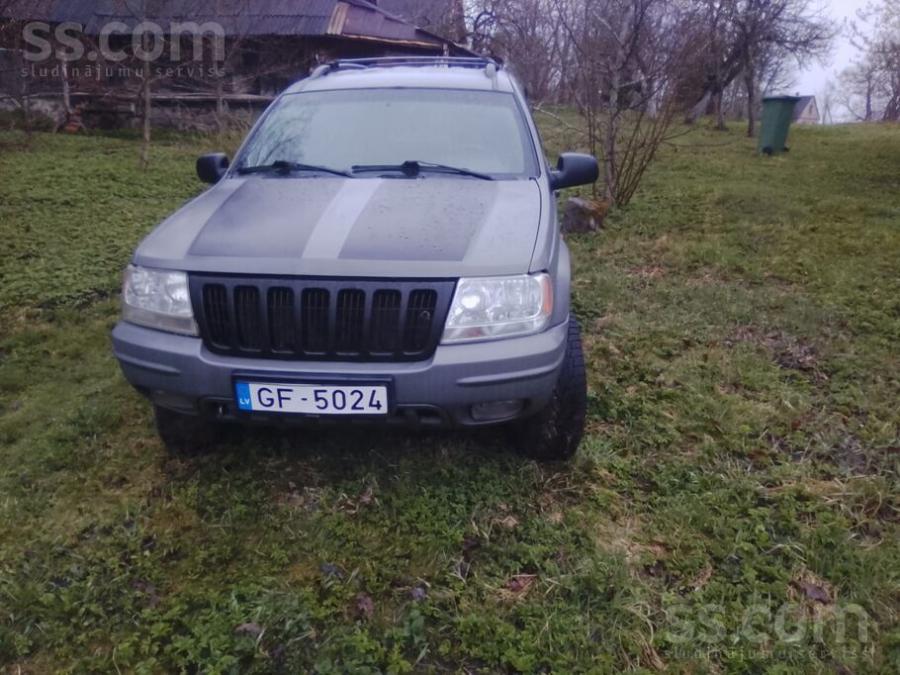 Grey Jeep Grand Cherokee 1999 in Daugavpils, with an engine capacity of 3.10 L and mileage of 207 thousand km for 2250 €, photo 1 on AUTOMOTO.COM.LV