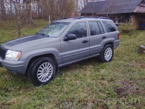 Grey Jeep Grand Cherokee 1999 in Daugavpils, with an engine capacity of 3.10 L and mileage of 207 thousand km for 2250 €, photo 3 on AUTOMOTO.COM.LV
