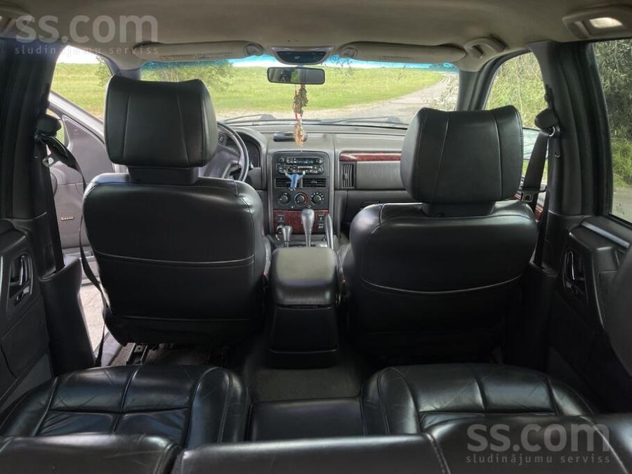 Grey Jeep Grand Cherokee 1999 in Daugavpils, with an engine capacity of 3.10 L and mileage of 208 thousand km for 2650 €, photo 11 on AUTOMOTO.COM.LV