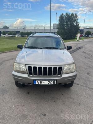 Grey Jeep Grand Cherokee 2000 in Riga, with an engine capacity of 3.10 L and mileage of 298 thousand km for 3300 €, photo 4 on AUTOMOTO.COM.LV