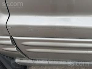 Grey Jeep Grand Cherokee 2000 in Riga, with an engine capacity of 3.10 L and mileage of 298 thousand km for 3300 €, photo 10 on AUTOMOTO.COM.LV