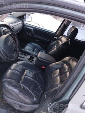 Pelēks Jeep Grand Cherokee 2002 Saldus, ar dzinēja tilpumu 2.70 L un nobraukumu 313 tūkst. km par 1600 €, foto 7 vietnē AUTOMOTO.COM.LV
