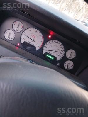 Pelēks Jeep Grand Cherokee 2002 Saldus, ar dzinēja tilpumu 2.70 L un nobraukumu 313 tūkst. km par 1600 €, foto 8 vietnē AUTOMOTO.COM.LV