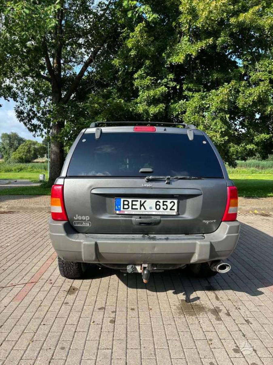 Grey Jeep Grand Cherokee 2002 in Taurage, with an engine capacity of 3.95 L and mileage of 2 thousand km for 3300 €, photo 5 on AUTOMOTO.COM.LV