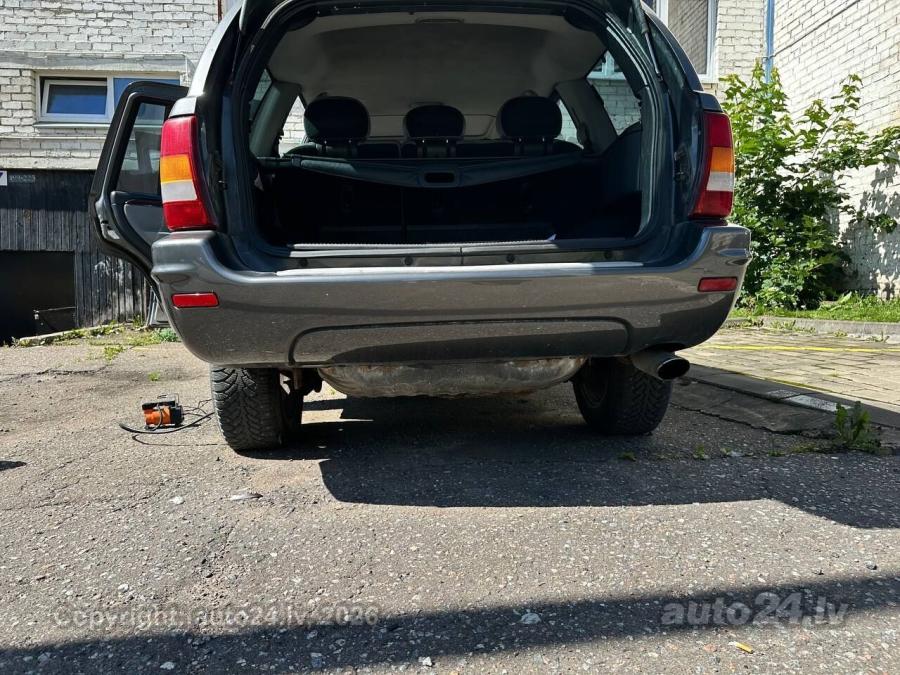 Pelēks Jeep Grand Cherokee 2002 Narva, ar dzinēja tilpumu 4.70 L un nobraukumu 215 tūkst. km par 5500 €, foto 25 vietnē AUTOMOTO.COM.LV