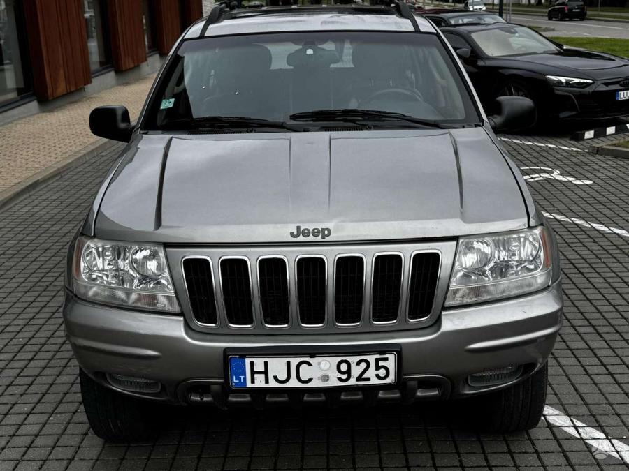 Pelēks Jeep Grand Cherokee 2002 Ukmergė, ar dzinēja tilpumu 2.69 L un nobraukumu 230 tūkst. km par 2350 €, foto 3 vietnē AUTOMOTO.COM.LV