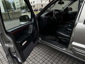 Pelēks Jeep Grand Cherokee 2002 Ukmergė, ar dzinēja tilpumu 2.69 L un nobraukumu 230 tūkst. km par 2350 €, foto 14 vietnē AUTOMOTO.COM.LV