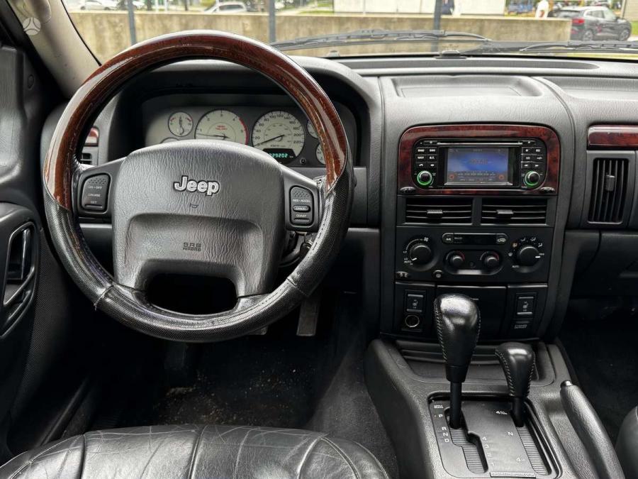 Pelēks Jeep Grand Cherokee 2002 Ukmergė, ar dzinēja tilpumu 2.69 L un nobraukumu 230 tūkst. km par 2350 €, foto 17 vietnē AUTOMOTO.COM.LV