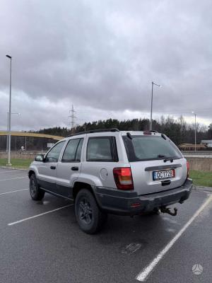 Grey Jeep Grand Cherokee 2003 in Kaunas, with an engine capacity of 2.69 L and mileage of 320 thousand km for 3800 €, photo 5 on AUTOMOTO.COM.LV