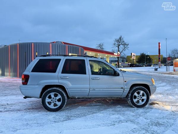 Grey Jeep Grand Cherokee 2003 in Vilnius, with an engine capacity of 2.70 L and mileage of 258 thousand km for 5500 €, photo 1 on AUTOMOTO.COM.LV