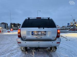 Grey Jeep Grand Cherokee 2003 in Vilnius, with an engine capacity of 2.70 L and mileage of 258 thousand km for 5500 €, photo 3 on AUTOMOTO.COM.LV