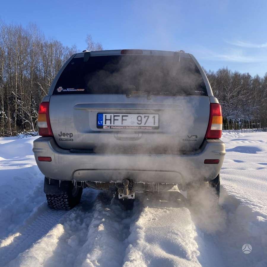 Pelēks Jeep Grand Cherokee 2003 Ignalina, ar dzinēja tilpumu 4.70 L un nobraukumu 300 tūkst. km par 6000 €, foto 5 vietnē AUTOMOTO.COM.LV