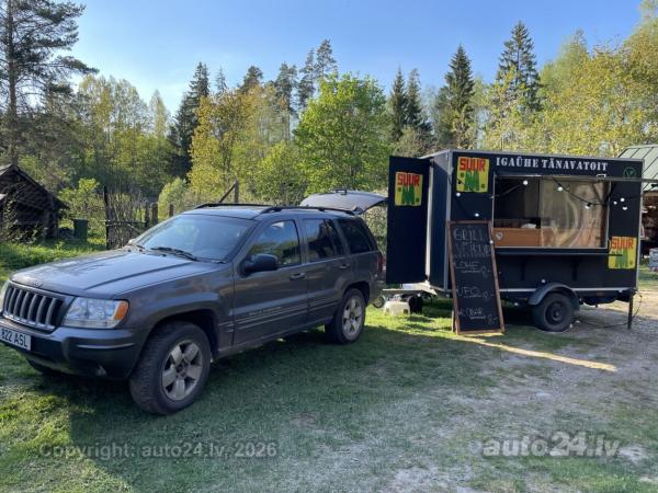 Grey Jeep Grand Cherokee 2003 in Tallinn, with an engine capacity of 2.70 L and mileage of 318 thousand km for 4500 €, photo 3 on AUTOMOTO.COM.LV