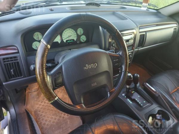 Pelēks Jeep Grand Cherokee 2003 Tukums, ar dzinēja tilpumu 2.70 L un nobraukumu 427 tūkst. km par 3400 €, foto 5 vietnē AUTOMOTO.COM.LV