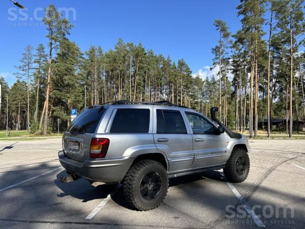Pelēks Jeep Grand Cherokee 2003 Rīga, ar dzinēja tilpumu 2.70 L un nobraukumu 306 tūkst. km par 3950 €, foto 4 vietnē AUTOMOTO.COM.LV