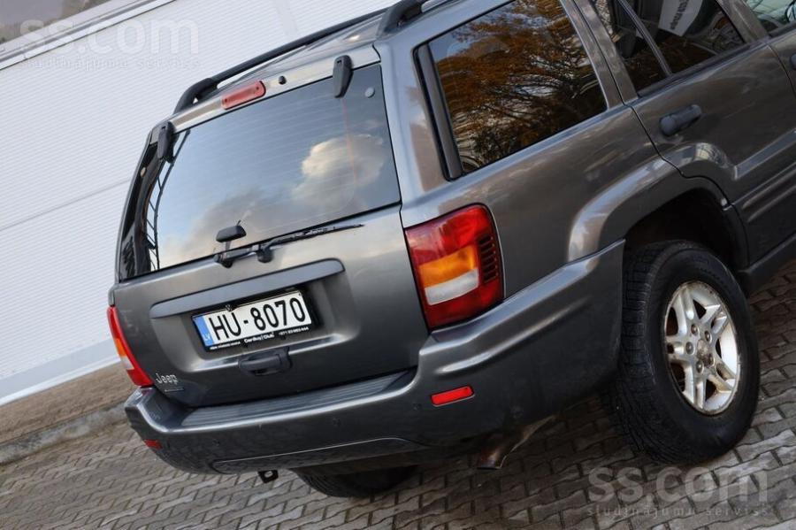 Pelēks Jeep Grand Cherokee 2004 Rīga, ar dzinēja tilpumu 2.70 L un nobraukumu 0 tūkst. km par 2995 €, foto 7 vietnē AUTOMOTO.COM.LV