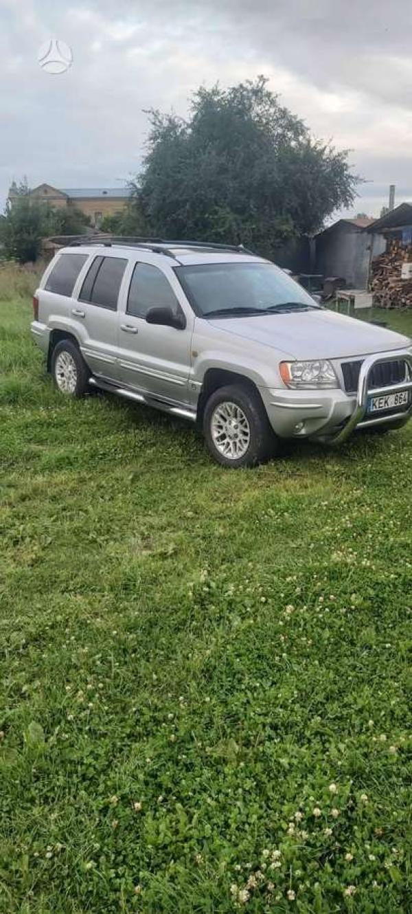 Grey Jeep Grand Cherokee 2004 in Vilnius, with an engine capacity of 2.70 L and mileage of 371 thousand km for 4500 €, photo 3 on AUTOMOTO.COM.LV