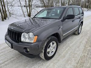 Grey Jeep Grand Cherokee 2005 in Utena, with an engine capacity of 2.99 L and mileage of 285 thousand km for 3900 €, photo  on AUTOMOTO.COM.LV