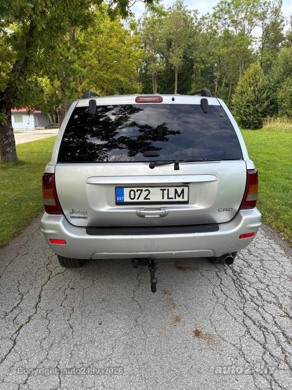 Pelēks Jeep Grand Cherokee 2005 Tallina, ar dzinēja tilpumu 2.70 L un nobraukumu 416 tūkst. km par 3200 €, foto 7 vietnē AUTOMOTO.COM.LV