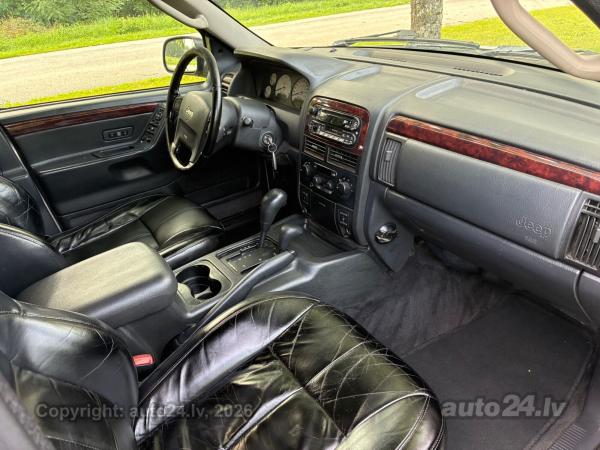 Grey Jeep Grand Cherokee 2005 in Tallinn, with an engine capacity of 2.70 L and mileage of 416 thousand km for 3200 €, photo 10 on AUTOMOTO.COM.LV