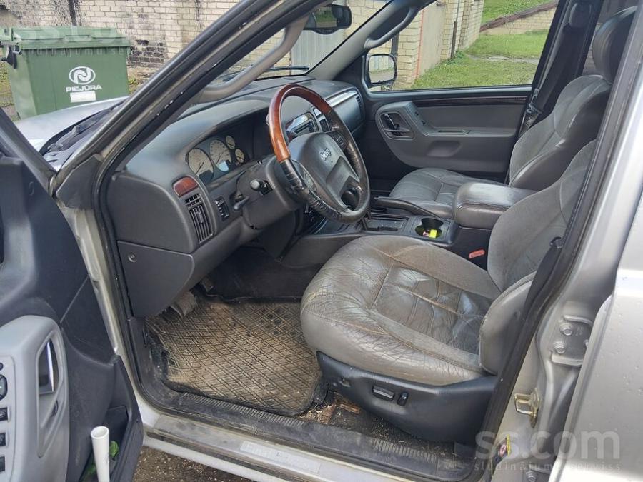 Pelēks Jeep Grand Cherokee 2005 Talsi, ar dzinēja tilpumu 2.70 L un nobraukumu 322 tūkst. km par 1550 €, foto 6 vietnē AUTOMOTO.COM.LV