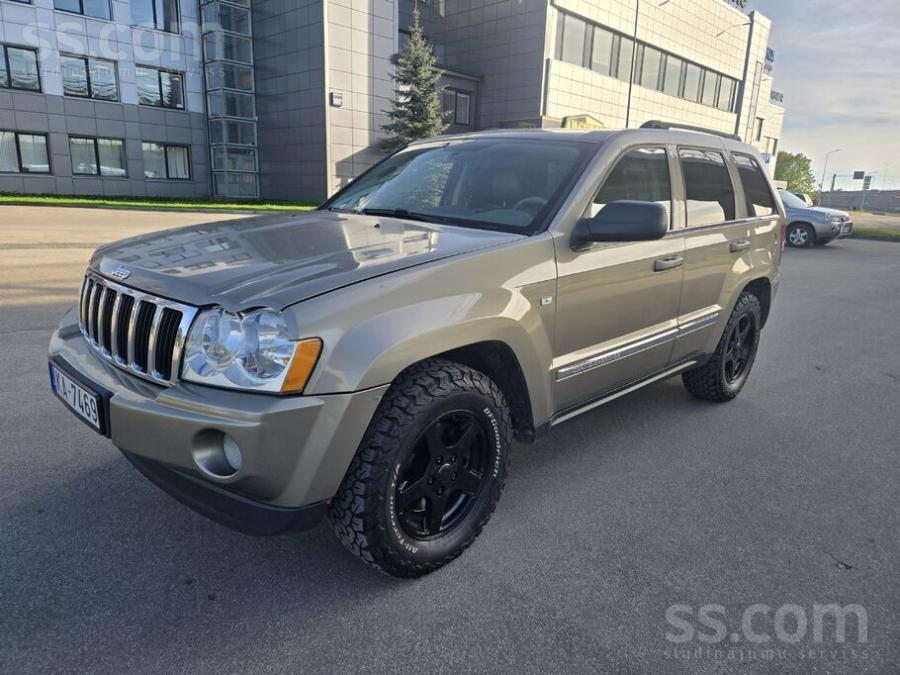 Pelēks Jeep Grand Cherokee 2006 Rīga, ar dzinēja tilpumu 3.00 L un nobraukumu 356 tūkst. km par 24990 €, foto 1 vietnē AUTOMOTO.COM.LV