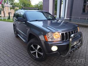 Grey Jeep Grand Cherokee 2006 in Rezekne, with an engine capacity of 3.00 L and mileage of 245 thousand km for 6500 €, photo 3 on AUTOMOTO.COM.LV
