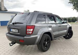 Grey Jeep Grand Cherokee 2006 in Valka, with an engine capacity of 3.00 L and mileage of 308 thousand km for 4100 €, photo 10 on AUTOMOTO.COM.LV