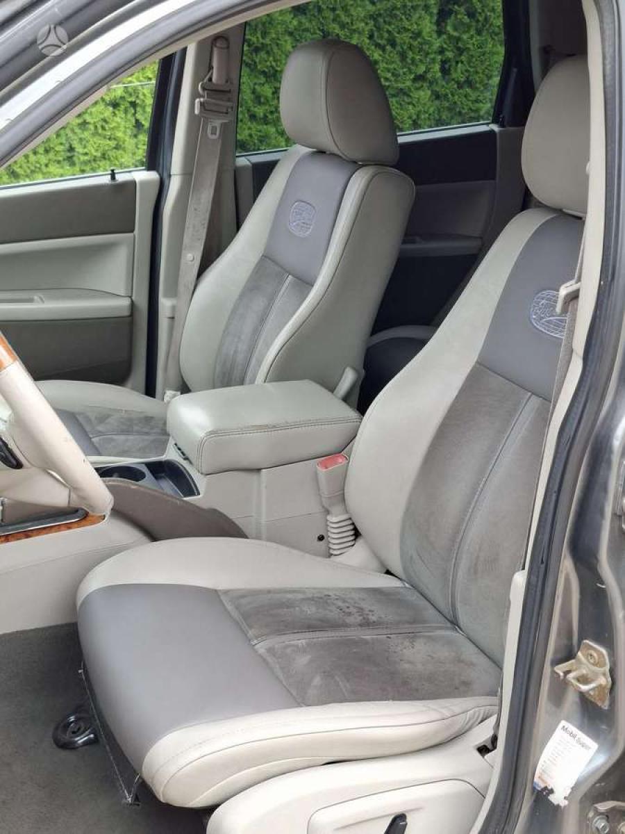 Grey Jeep Grand Cherokee 2006 in Vilnius, with an engine capacity of 2.99 L and mileage of 311 thousand km for 4500 €, photo 15 on AUTOMOTO.COM.LV