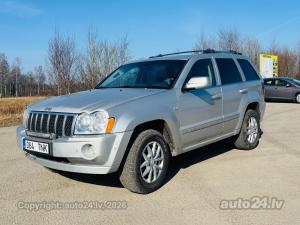 Pelēks Jeep Grand Cherokee 2007 Tartu, ar dzinēja tilpumu 3.00 L un nobraukumu 400 tūkst. km par 3650 €, foto 4 vietnē AUTOMOTO.COM.LV
