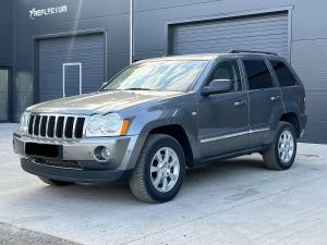 Pelēks Jeep Grand Cherokee 2007 Utena, ar dzinēja tilpumu 2.99 L un nobraukumu 275 tūkst. km par 6650 €, foto 4 vietnē AUTOMOTO.COM.LV