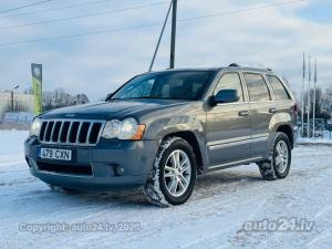 Pelēks Jeep Grand Cherokee 2008 Tallina, ar dzinēja tilpumu 3.00 L un nobraukumu 277 tūkst. km par 6990 €, foto  vietnē AUTOMOTO.COM.LV