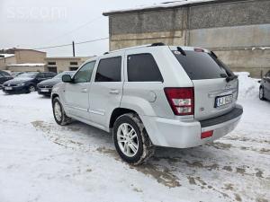 Grey Jeep Grand Cherokee 2008 in Rezekne, with an engine capacity of 3.00 L and mileage of 0 thousand km for 4950 €, photo 5 on AUTOMOTO.COM.LV