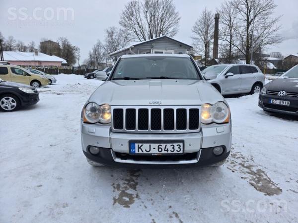 Grey Jeep Grand Cherokee 2008 in Rezekne, with an engine capacity of 3.00 L and mileage of 0 thousand km for 4950 €, photo 7 on AUTOMOTO.COM.LV