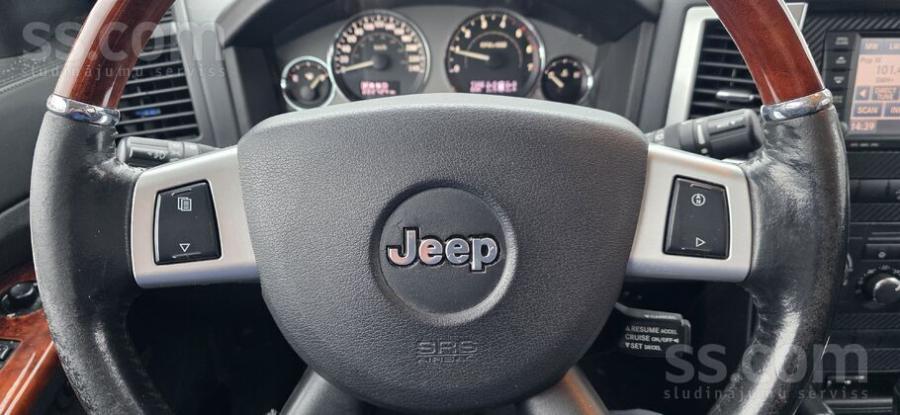 Grey Jeep Grand Cherokee 2008 in Rezekne, with an engine capacity of 3.00 L and mileage of 0 thousand km for 4950 €, photo 14 on AUTOMOTO.COM.LV