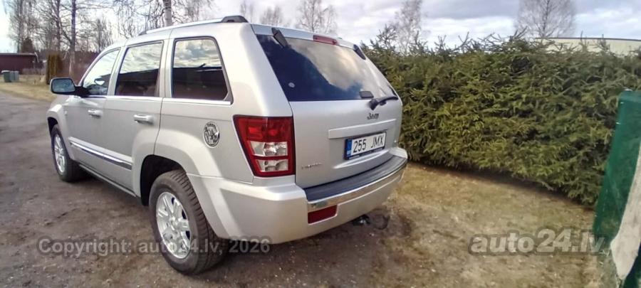 Grey Jeep Grand Cherokee 2008 in Tallinn, with an engine capacity of 3.00 L and mileage of 305 thousand km for 4500 €, photo 6 on AUTOMOTO.COM.LV