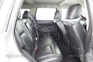 Pelēks Jeep Grand Cherokee 2008 Tallina, ar dzinēja tilpumu 3.00 L un nobraukumu 306 tūkst. km par 4299 €, foto 8 vietnē AUTOMOTO.COM.LV