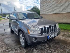 Grey Jeep Grand Cherokee 2008 in Taurage, with an engine capacity of 2.99 L and mileage of 325 thousand km for 3800 €, photo 5 on AUTOMOTO.COM.LV