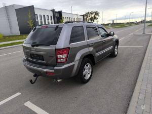 Grey Jeep Grand Cherokee 2008 in Marijampole, with an engine capacity of 2.99 L and mileage of 253 thousand km for 5050 €, photo 6 on AUTOMOTO.COM.LV