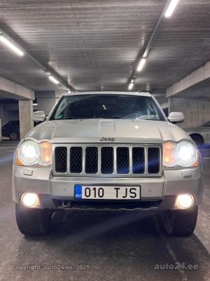 Pelēks Jeep Grand Cherokee 2009 Tallina, ar dzinēja tilpumu 3.00 L un nobraukumu 224 tūkst. km par 6500 €, foto 2 vietnē AUTOMOTO.COM.LV