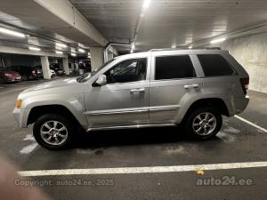 Pelēks Jeep Grand Cherokee 2009 Tallina, ar dzinēja tilpumu 3.00 L un nobraukumu 224 tūkst. km par 6500 €, foto 9 vietnē AUTOMOTO.COM.LV