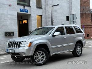 Grey Jeep Grand Cherokee 2009 in Tallinn, with an engine capacity of 3.00 L and mileage of 224 thousand km for 5499 €, photo 2 on AUTOMOTO.COM.LV