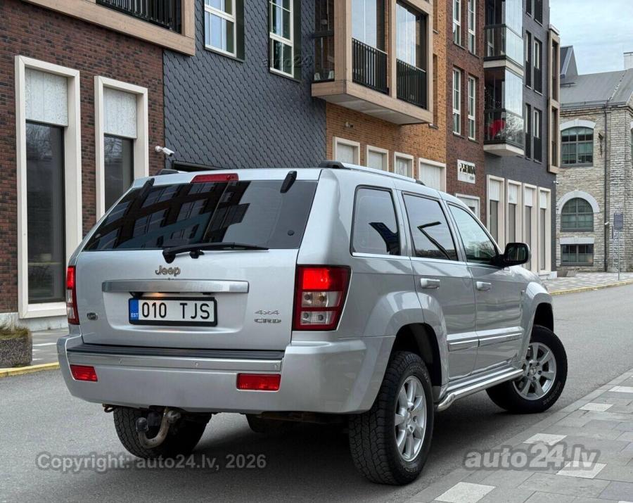 Grey Jeep Grand Cherokee 2009 in Tallinn, with an engine capacity of 3.00 L and mileage of 224 thousand km for 5499 €, photo 15 on AUTOMOTO.COM.LV