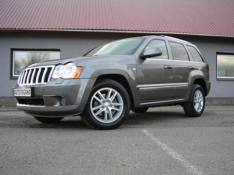 Pelēks Jeep Grand Cherokee 2009 Rīga, ar dzinēja tilpumu 3.00 L un nobraukumu 229 tūkst. km par 8550 €, foto 1 vietnē AUTOMOTO.COM.LV