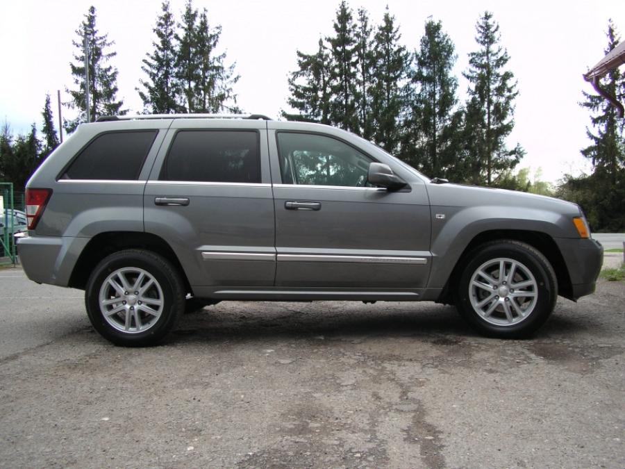 Pelēks Jeep Grand Cherokee 2009 Rīga, ar dzinēja tilpumu 3.00 L un nobraukumu 229 tūkst. km par 8550 €, foto 8 vietnē AUTOMOTO.COM.LV