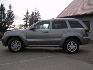 Pelēks Jeep Grand Cherokee 2009 Rīga, ar dzinēja tilpumu 3.00 L un nobraukumu 229 tūkst. km par 8550 €, foto 9 vietnē AUTOMOTO.COM.LV