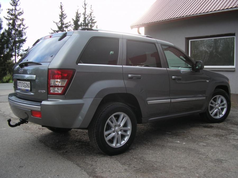Pelēks Jeep Grand Cherokee 2009 Rīga, ar dzinēja tilpumu 3.00 L un nobraukumu 229 tūkst. km par 8550 €, foto 11 vietnē AUTOMOTO.COM.LV
