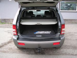 Pelēks Jeep Grand Cherokee 2009 Rīga, ar dzinēja tilpumu 3.00 L un nobraukumu 229 tūkst. km par 8550 €, foto 25 vietnē AUTOMOTO.COM.LV